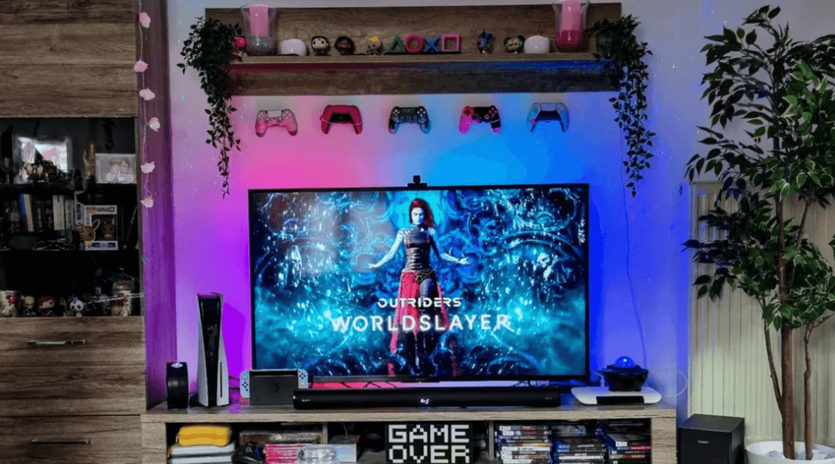 Elevate Your Gaming Realm: Enhancing Your Setup with FLOATING GRIP ...